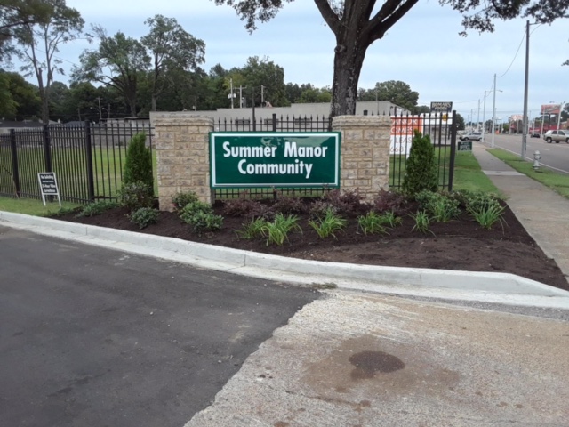 Summer Manor Community